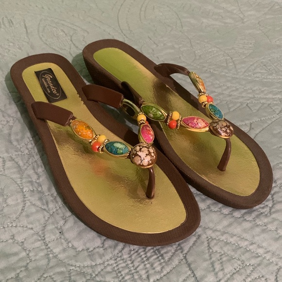 Grandco | Shoes | Flip Flops | Poshmark